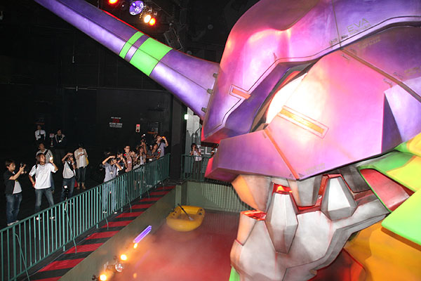 Life-Sized Evangelion Unit-01 Completed - EvaGeeks.org